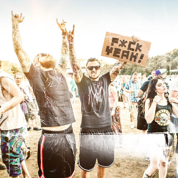 EMP Fanartikel & Rockshop • Merchandise für Band & Filmfans