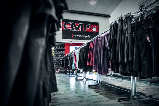 Store & Outlet Lohne