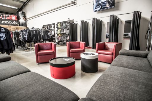 Store & Outlet Lohne