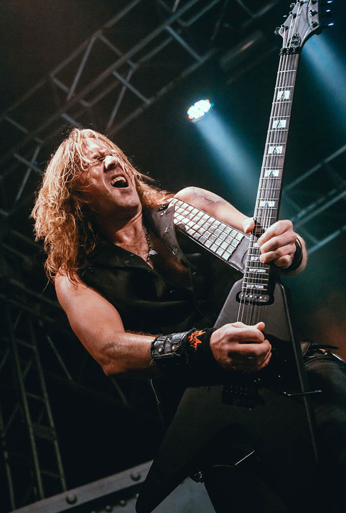 Accept Merchandise online kaufen | Band Merch Shop EMP